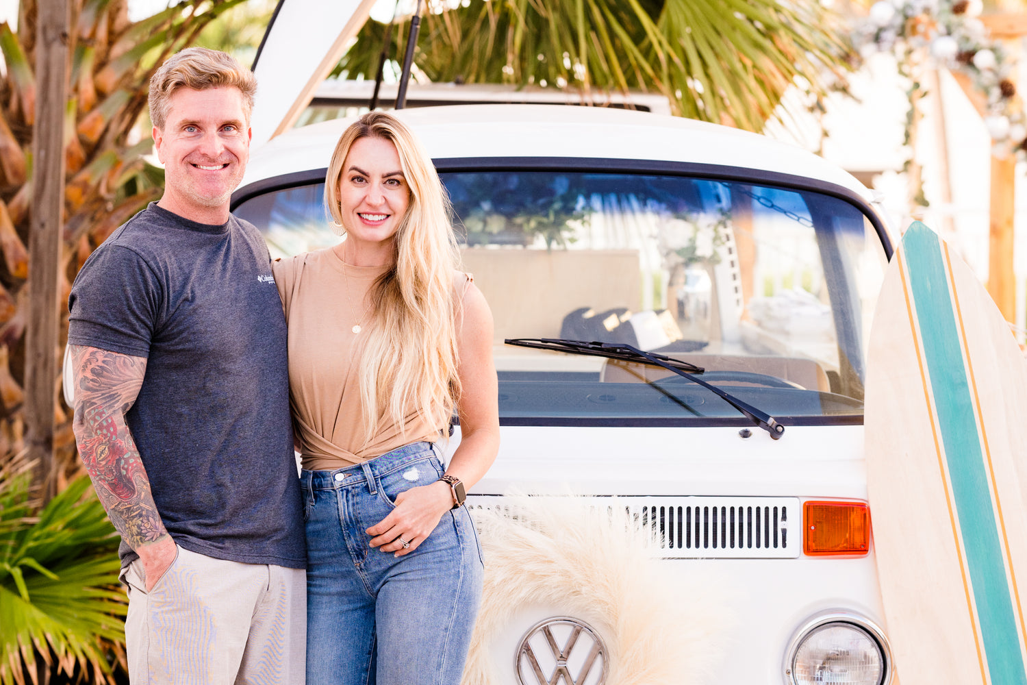 1975 VW Bus Mobile Bar "Dorie" – Golden Hour Rentals